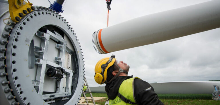 How Cleco Assembly Tools Are Used In The Manufacturing Of Wind Turbines ...